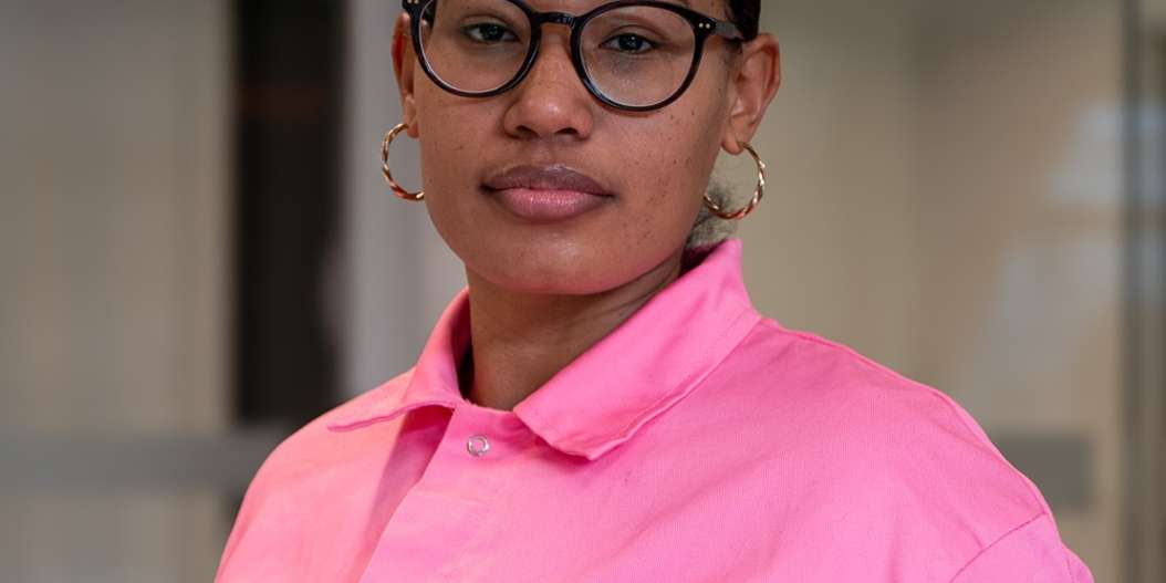 Student Franchesca is following the AMFI programme at the Amsterdam University of Applied ...