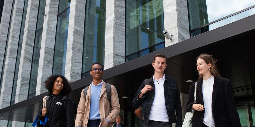 Stages | Stagebureau Bestuurskunde | HvA