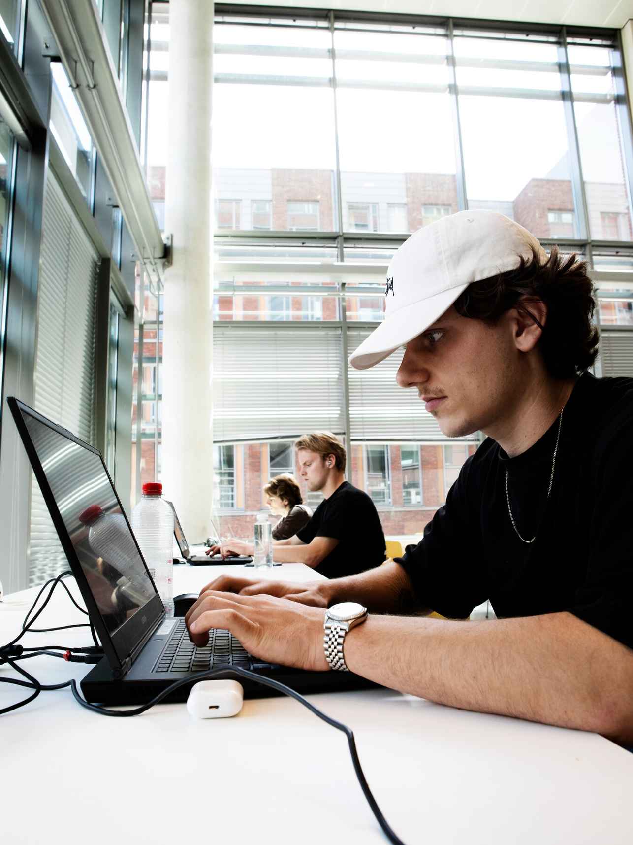 Studiekeuze bij de HvA | van oriëntatie tot inschrijving | HvA